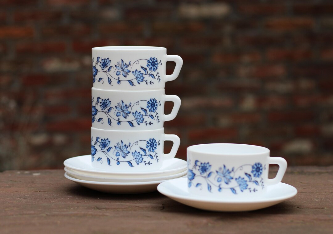 Arcopal France Coffee Cups, Tea Cups, Cappuccino Cups, Milk Glass, 70s ...