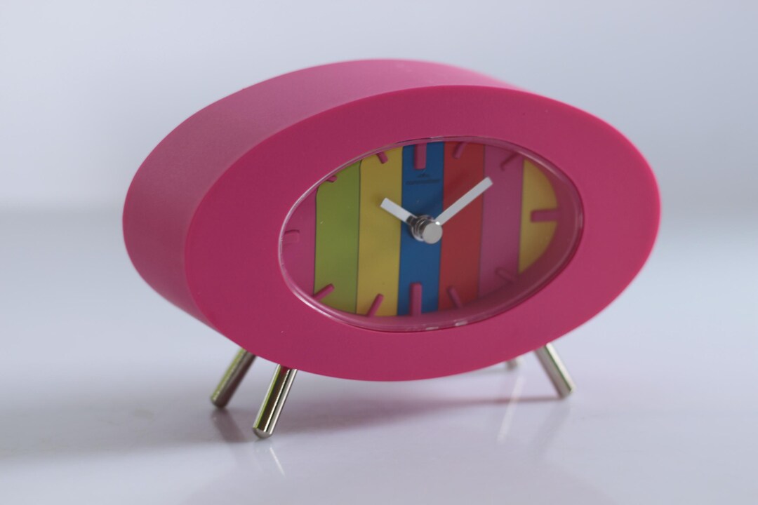 90s Fuchsia Pink Color Table Clock, Rainbow Clock, Commodoor Clock ...