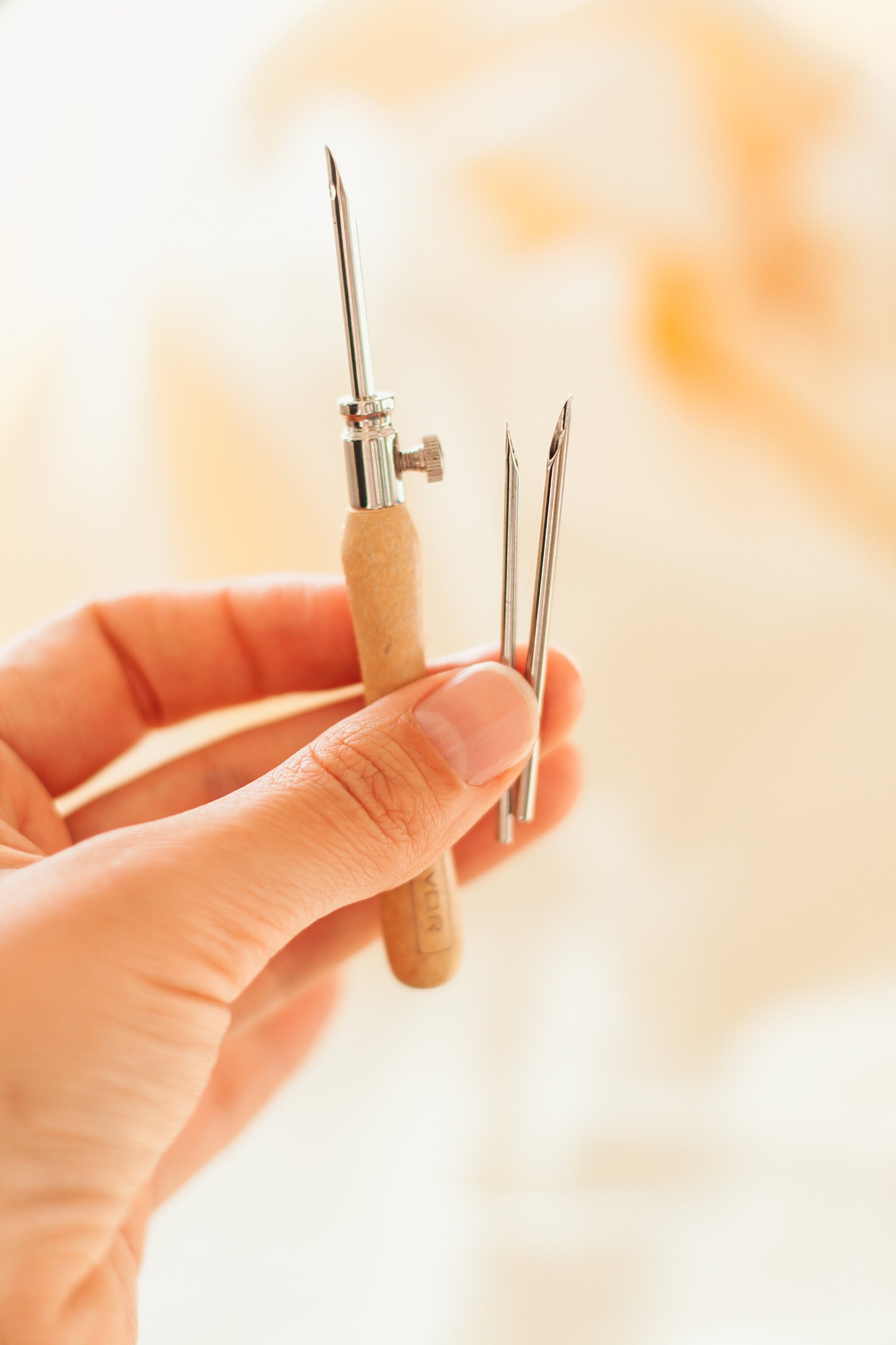 Lavor Punch Needle Set With Three Needles, From 1.5 to 3 Mm Wide. Punch ...