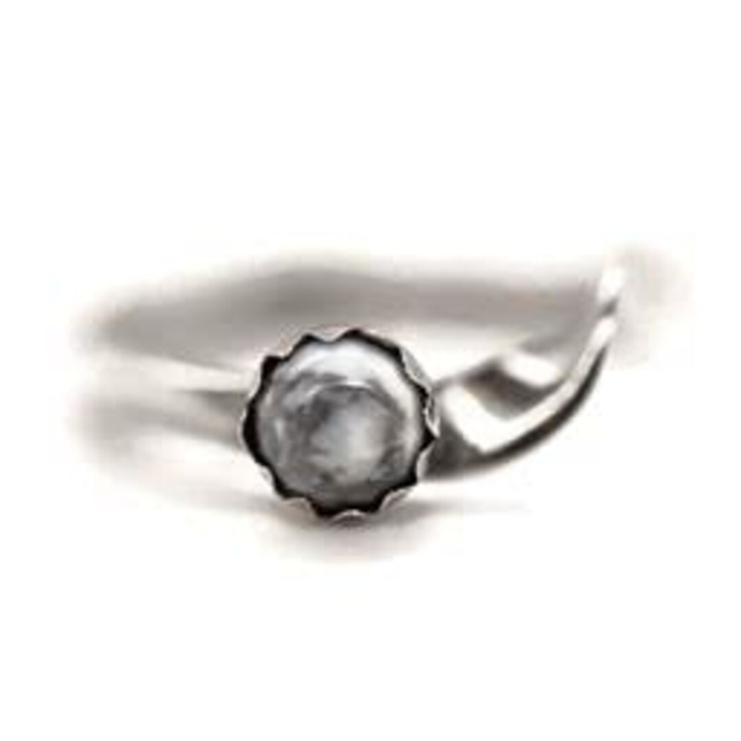 Genuine Howlite Wave Ring, Sterling Silver, Size 4.5, Navajo Native ...