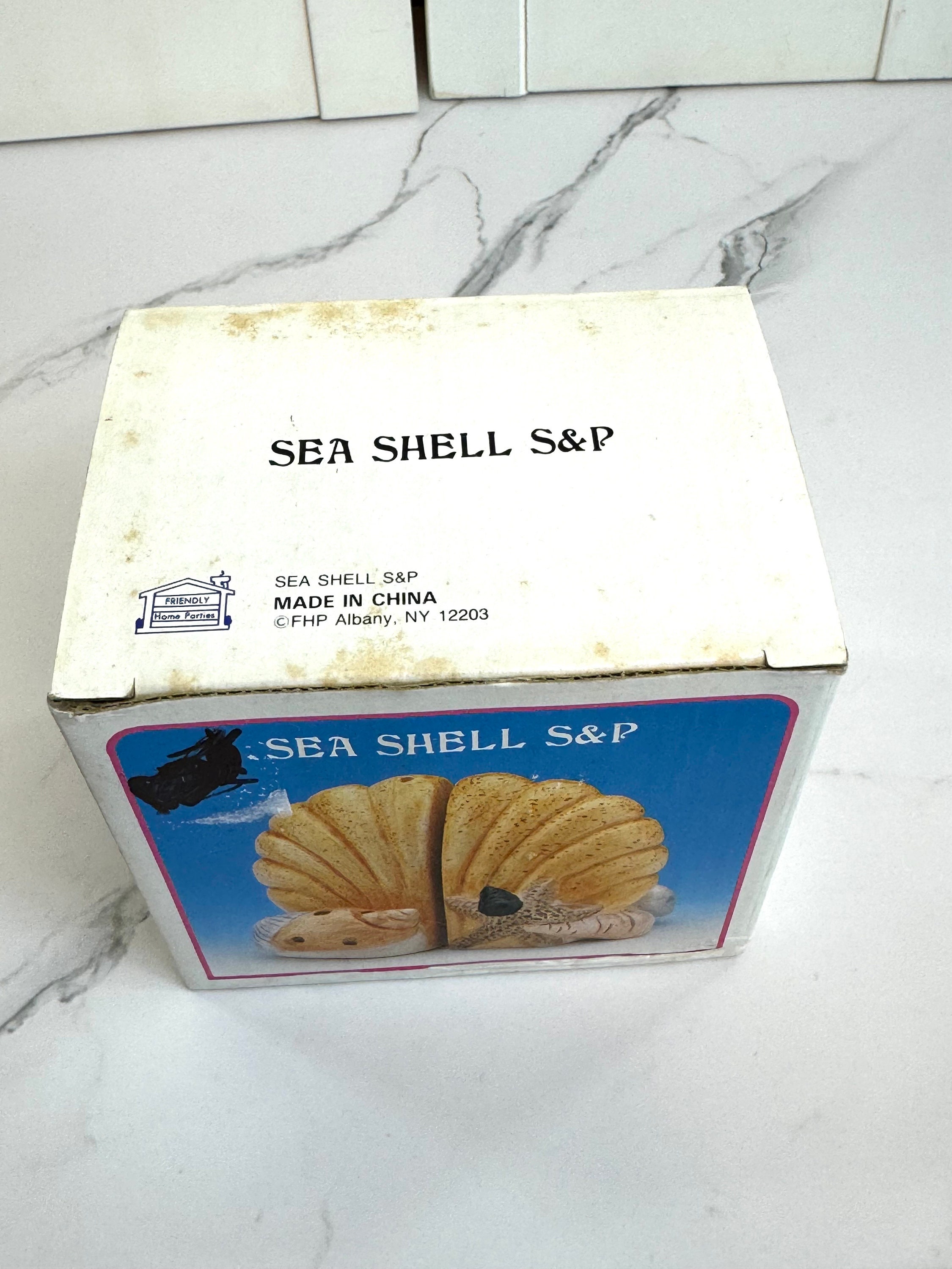 Vintage Sea Shell Salt and Pepper Shakers ~ in Box ~ Nautical/beach ...