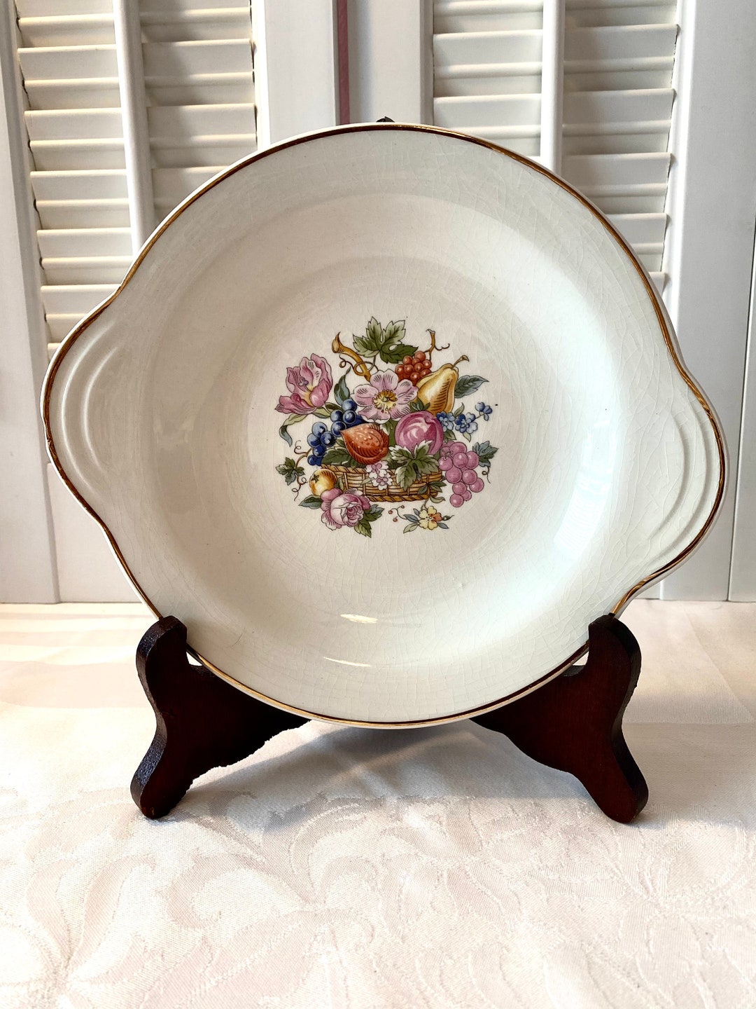 Vintage Harker Bakerite Plates ~ Lovelace Pattern ~ Fruit Basket Design ...