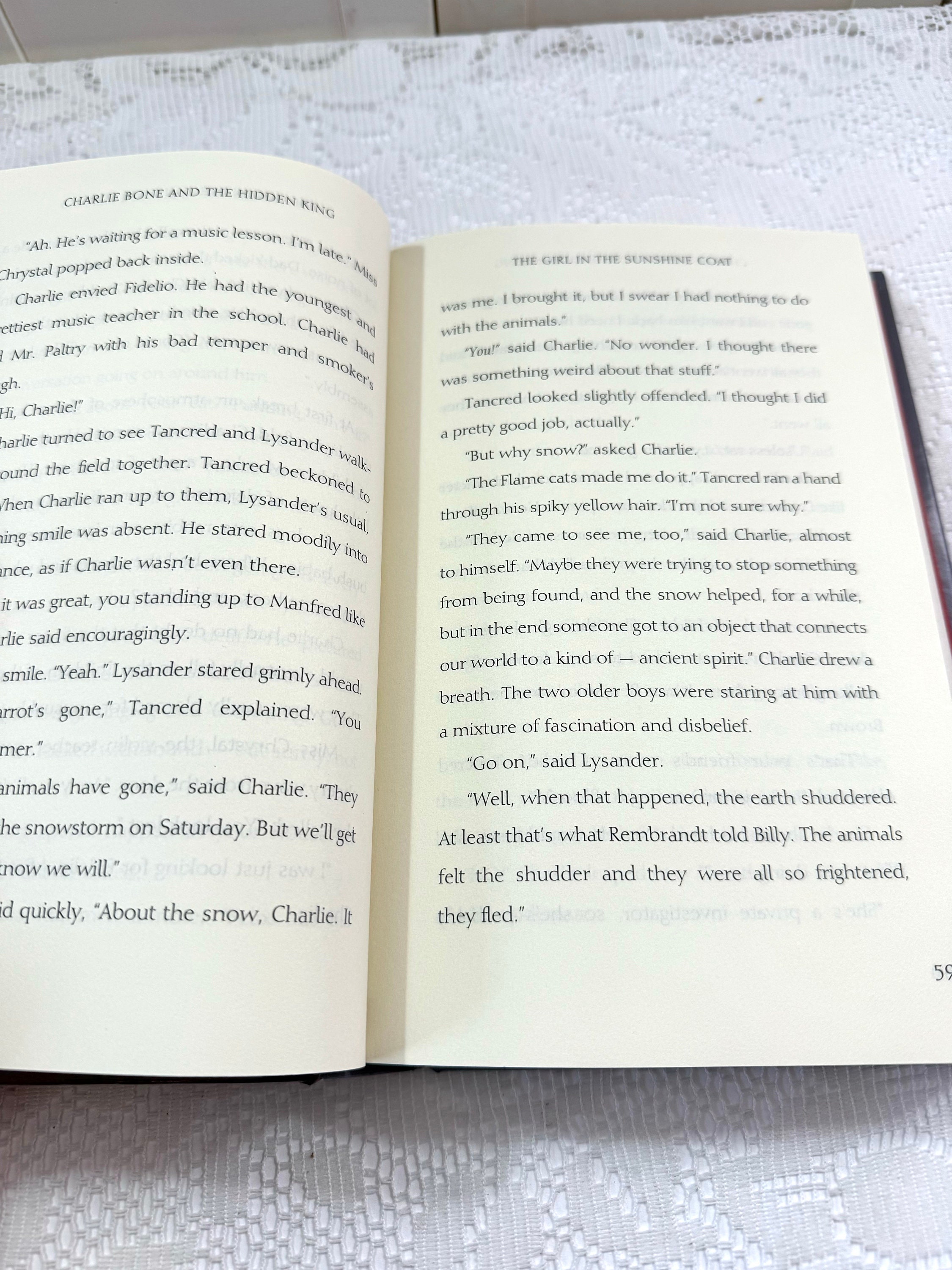 Vintage Book ~ Charlie Bone and the Hidden King ~ Book 5 Children of ...
