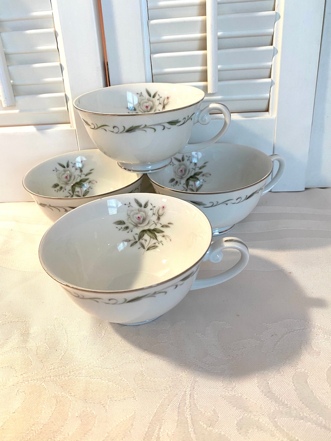 Vintage Diamond China Cups Set of Four Romance Pattern - Etsy