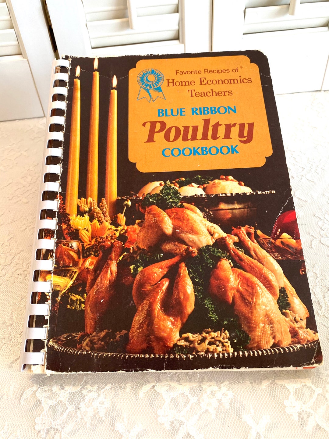 Vintage Cookbook ~ Blue Ribbon Poultry Cookbook ~ Favorite Recipes of ...