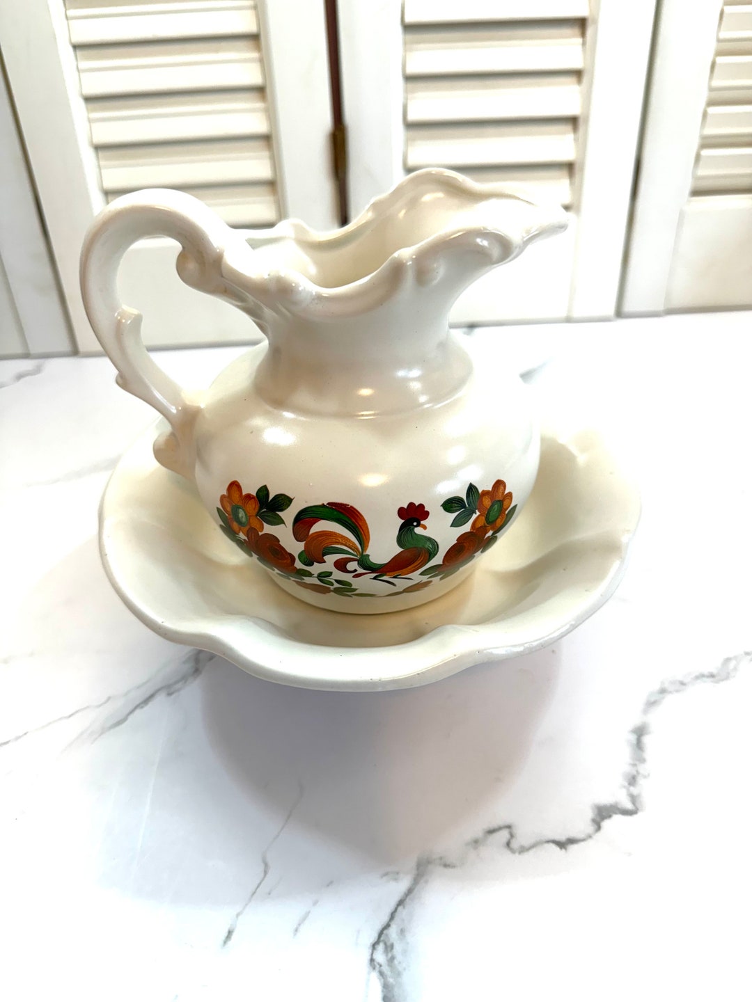 Vintage Mccoy Pottery Yorkville Rooster Pitcher and Basin ~ Multicolor ...