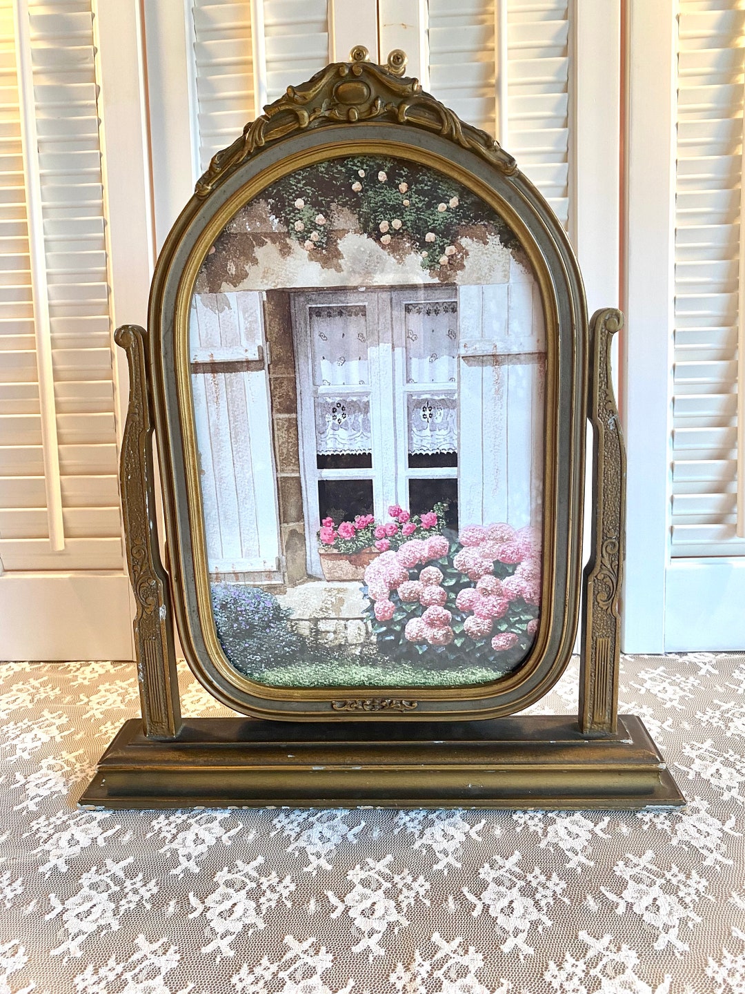 Vintage Swivel Frame on Stand ~ Plastic Molded Material Flat Glass ...