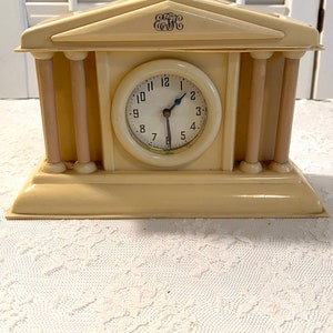 Vintage New Haven Clock Co Celluloid Clock ~ Shelf Clock ~ Art Deco ...