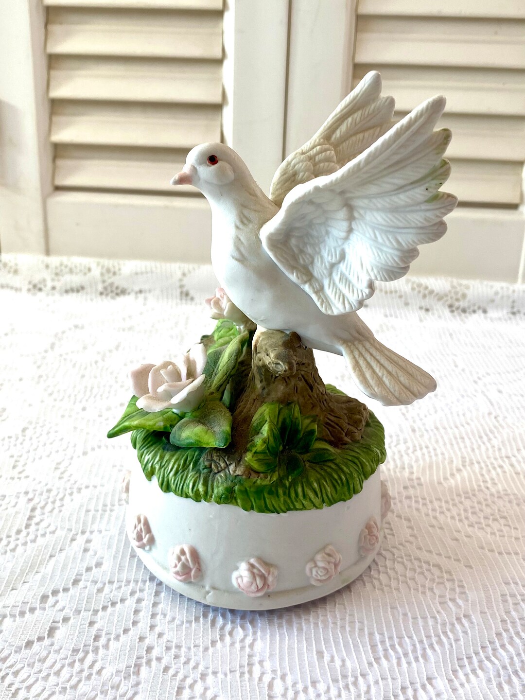 Vintage Seymour Mann M. Bernini White Bird Music Box ~ 1996 ~ Rotates ...