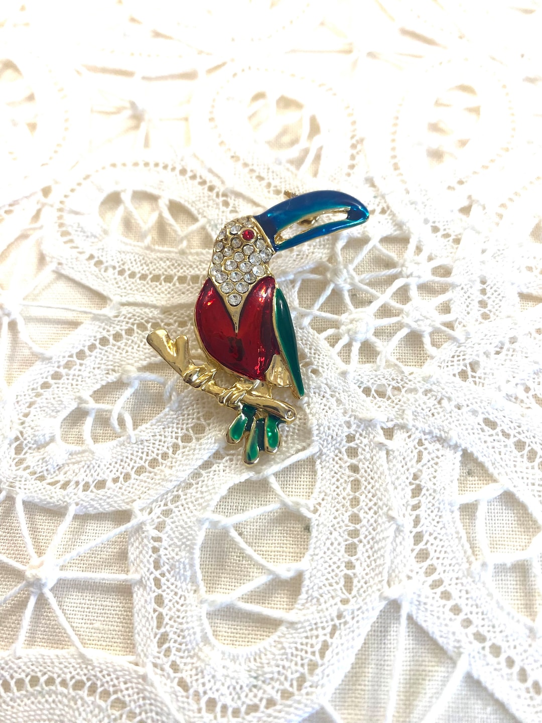 Vintage Parrot Brooch ~ Parrot Pin ~ Enamel and Rhinestone ~ Bird ...
