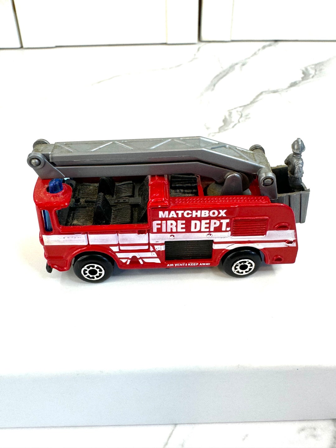 Vintage Matchbox Fire Dept Snorkle Truck ~ Red Truck & Gray Ladder ...