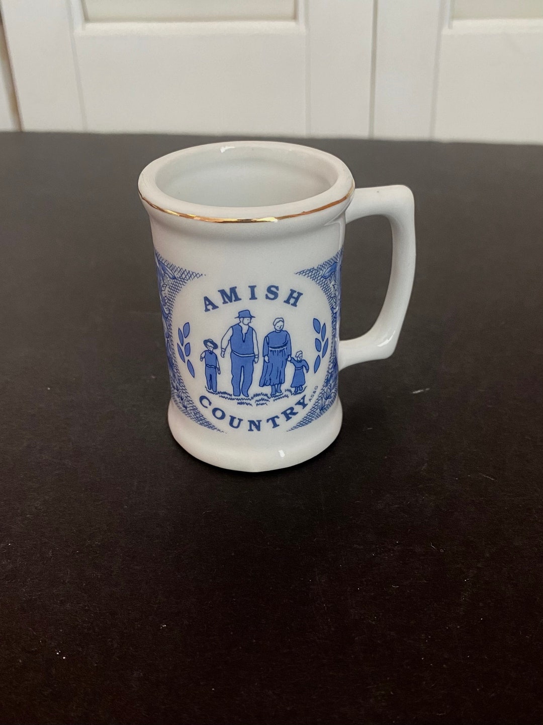 Vintage Shot Glass Amish Country Blue and White Gold Trim Souvenir Shot ...
