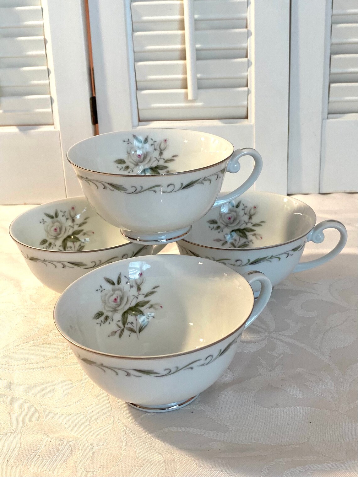 Vintage Diamond China Cups Set of Four Romance Pattern | Etsy