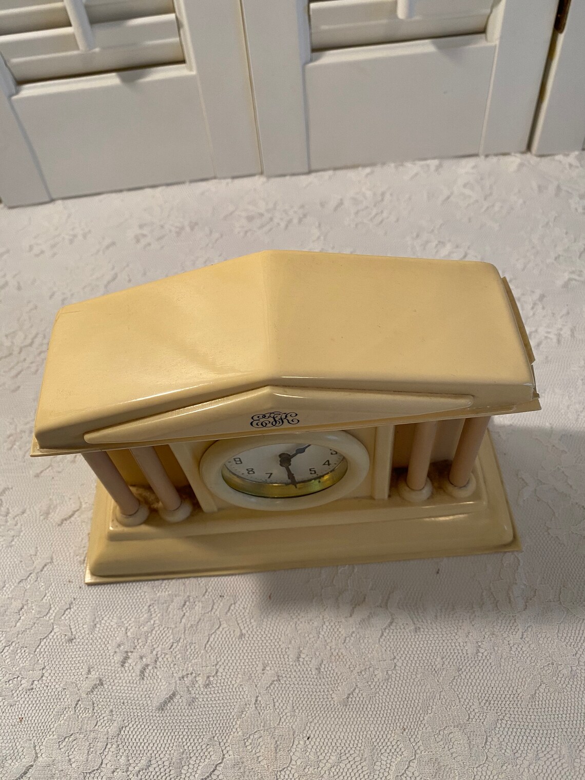 Vintage New Haven Clock Co Celluloid Clock ~ Shelf Clock ~ Art Deco ...