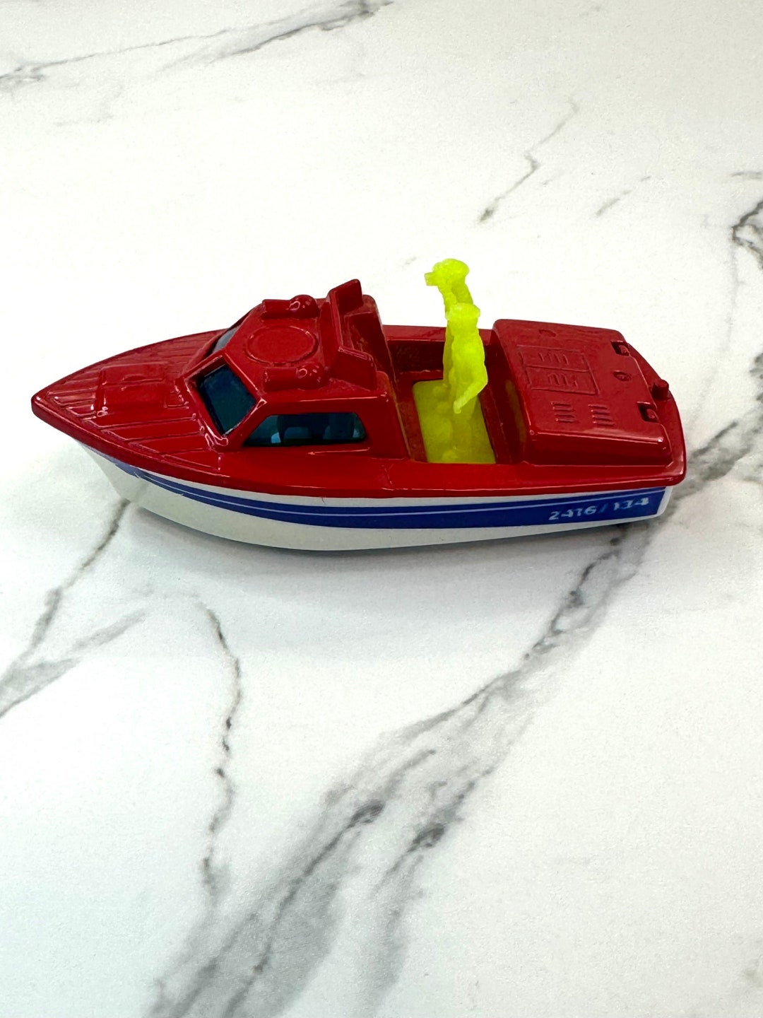 Vintage Matchbox Police Launch Red Boat With Green Men ~ 1976 ~ 3”long ...
