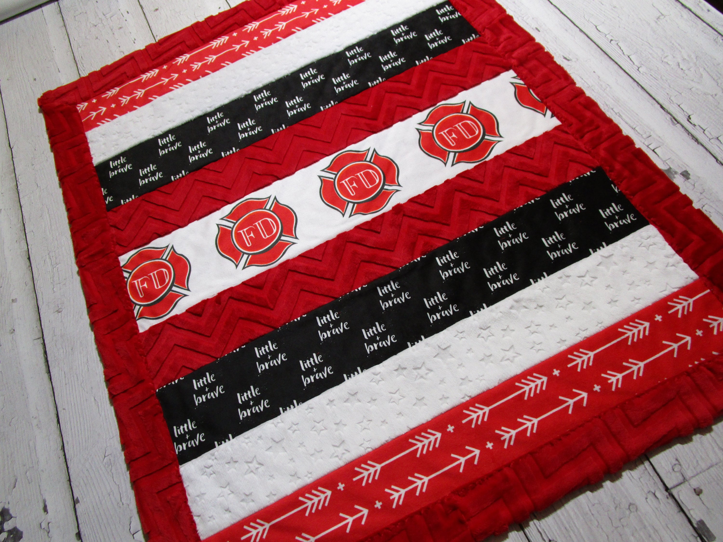 Red Fire Fighter EMBLEM Rescue Department Fabric Quilt Square Block ...