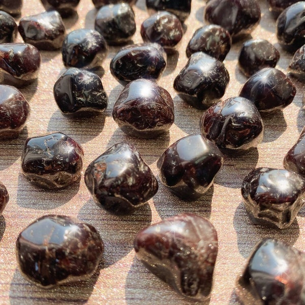 Tumbled Garnet - Etsy