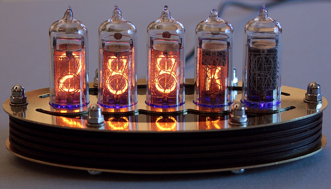 5-tube Nixie Thermometer V2 DIY Kit, With Brass Top - Etsy