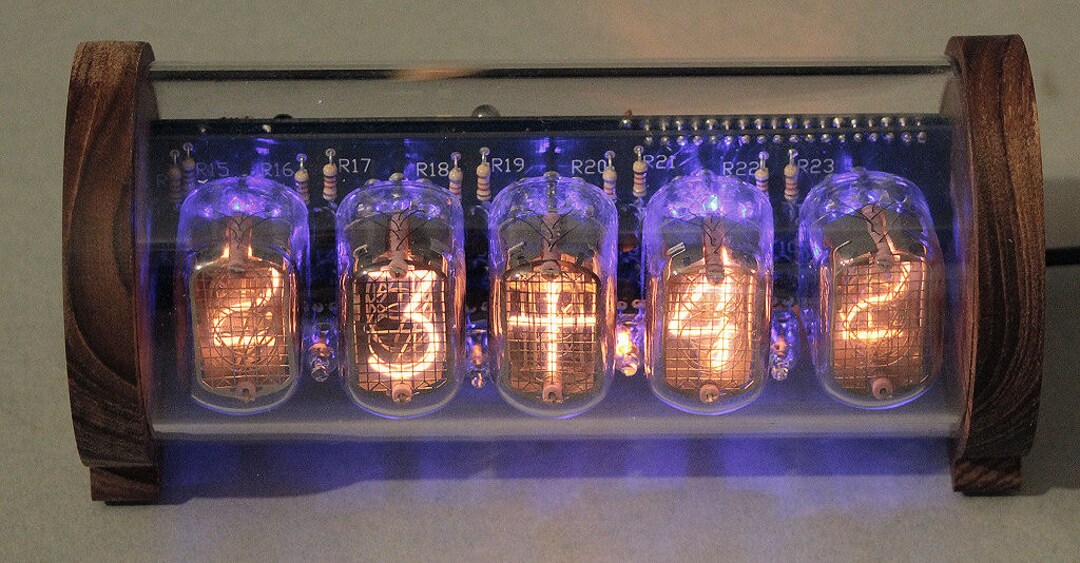 5-tube Nixie Clock V3 DIY Kit, With Perspex and Oak Case - Etsy