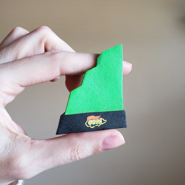 Nickelodeon Guts Trophy - Etsy