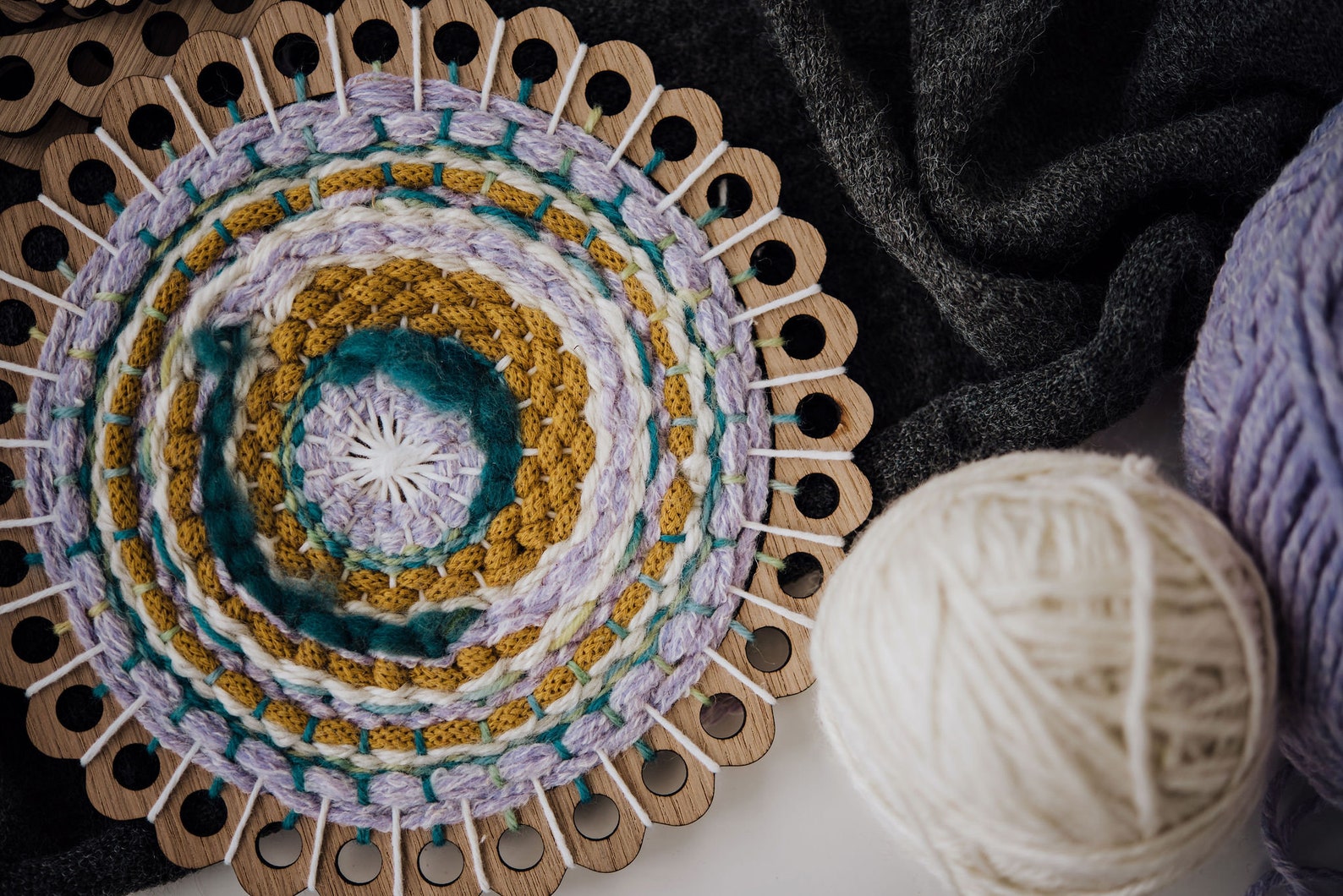Set of 4 Circular Weaving Looms Wooden Circle Wall Hanging | Etsy UK