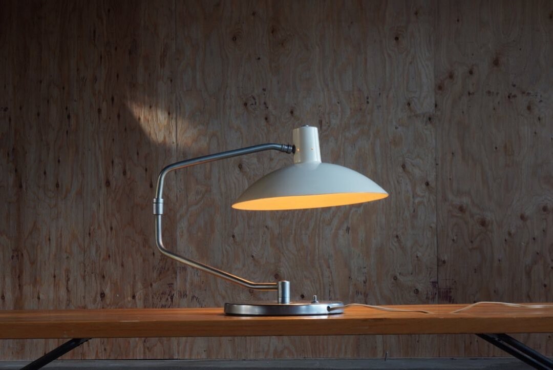 Vintage Clay Michie Articulating Table Lamp by Knoll - Etsy