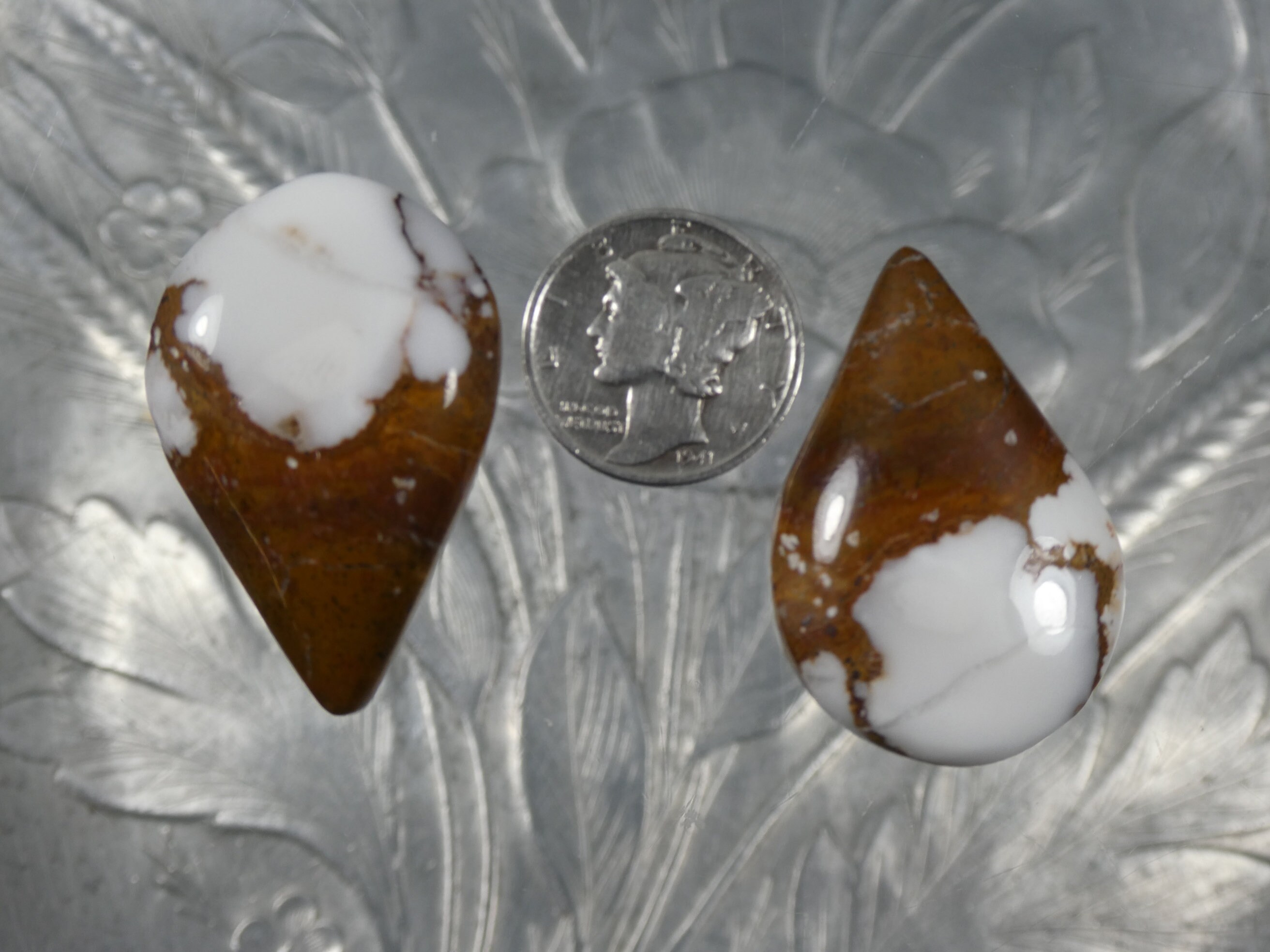 Wild Horse Tear Drop Stones Set of 2 Stones S 558 - Etsy UK