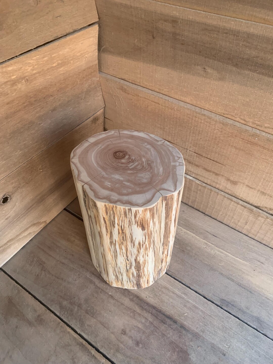 Slender Sanded Cedar Stump Table in STOCK FAST SHIPPING 3 - Etsy