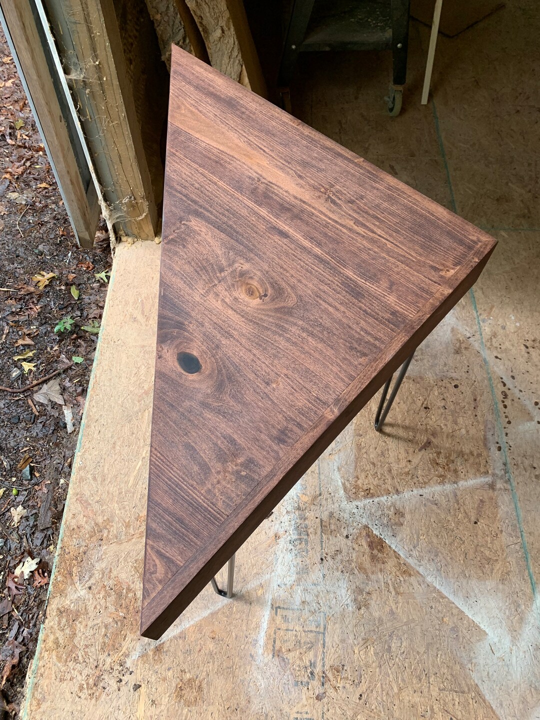 Triangle Corner Compter Desk With Pocket - Corner Stand - Black Hairpin ...