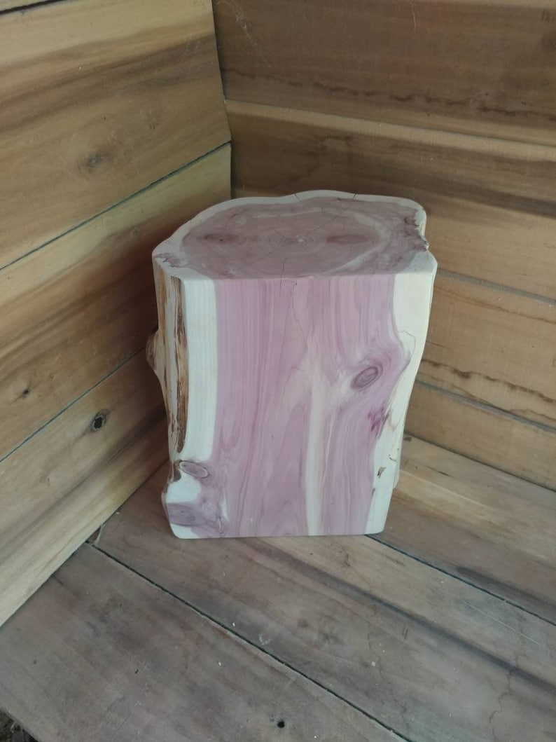 Waterfall Cedar Stump Table - Etsy