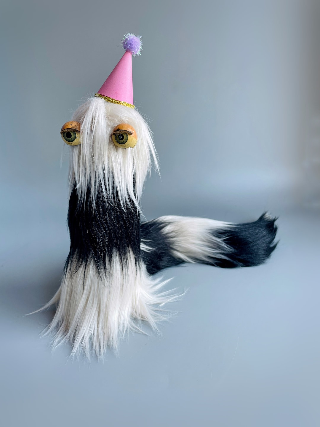 Surreal Sculpture, Furry Eyeball Slug, Pastel Art Toy, Surreal Bizarre ...
