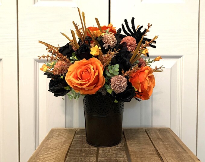 Pretty Spooky Fall Halloween Artificial Floral Arrangement - Halloween ...