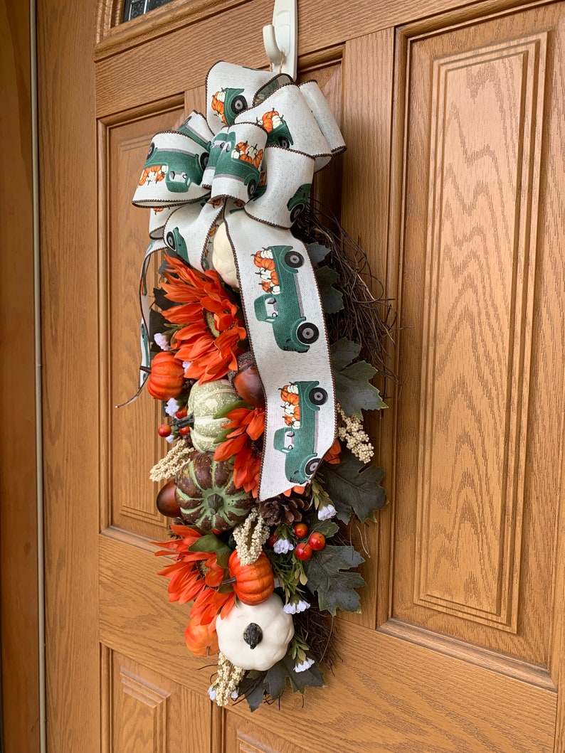 Fall Pumpkin Door Swag With Wired Truck Ribbon - Gorgeous Autumn Twig ...