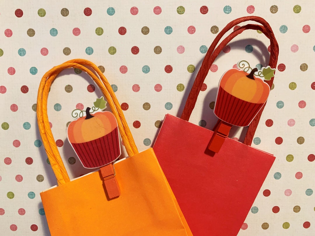 Pumpkin Cupcake Goodie Bag Clips - Doggie Bag Food Clips - Decorative ...