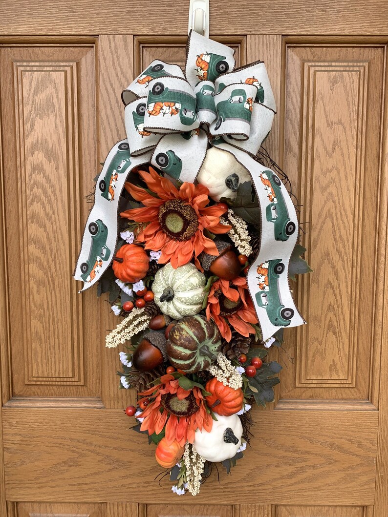 Fall Pumpkin Door Swag With Wired Truck Ribbon - Gorgeous Autumn Twig ...