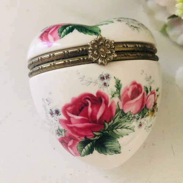 Heart Trinket Box - Etsy