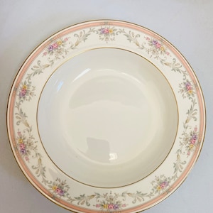 Soup Plate(s) / Bone China SPRING CREST by Christopher Stuart 9" / 23 ...