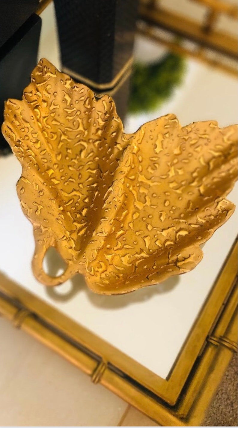 Weeping Bright GOLDEN LEAF 22KT Gold Dish Tray Vintage - Etsy