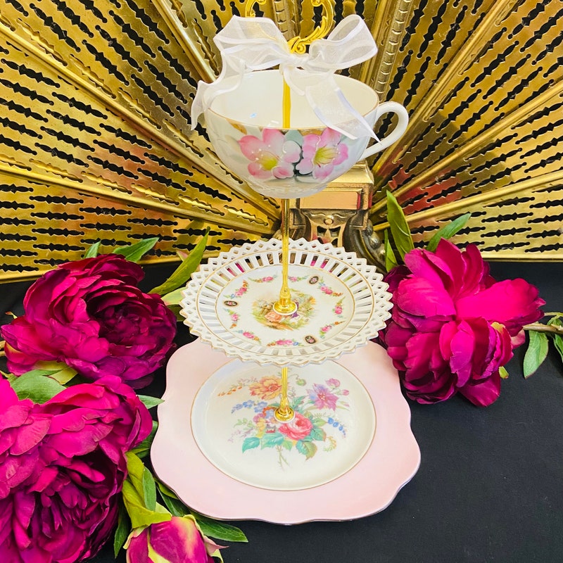 Square Cupcake Stand - Etsy