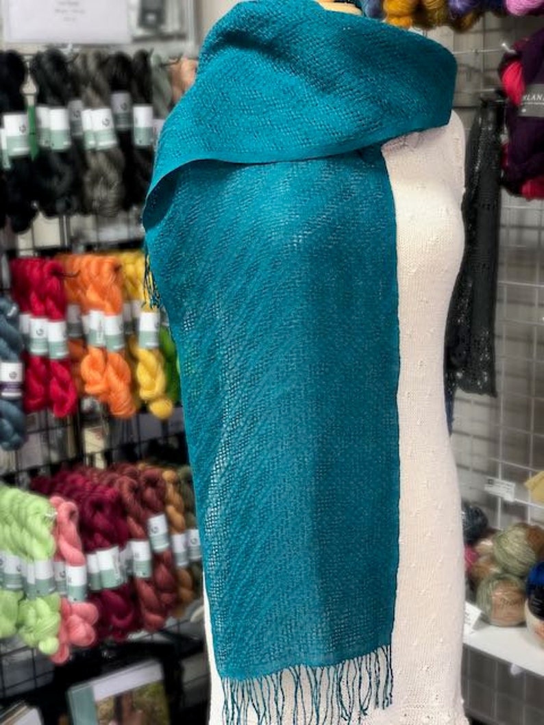 Huck Lace 8-shaft Weaving Pattern and Yarn Kit in Linen - Etsy