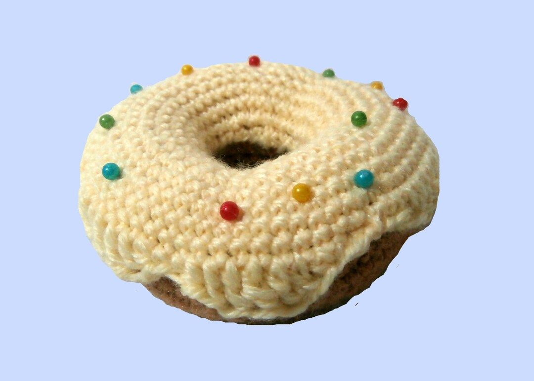Lemon Yellow Donut Pincushion - Crochet Doughnut Cake Bun Pin Cushion ...