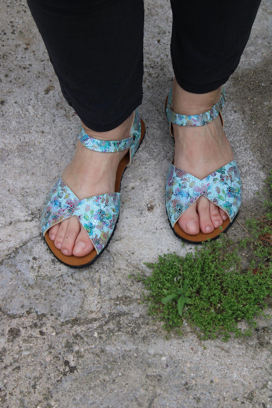 SEA DAWN color, AGUILAR Model, Barefoot, 20% off promotion, Vegan ...