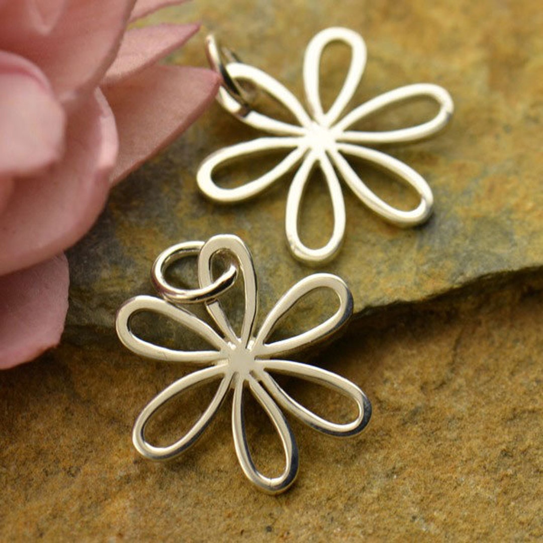 Sterling Silver Daisy Charm: Open Petal Flower Pendant (19x14mm) - Etsy