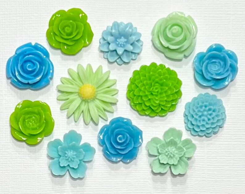 Flower Push Pins or Magnets Set in Teal and Bright Green - Etsy