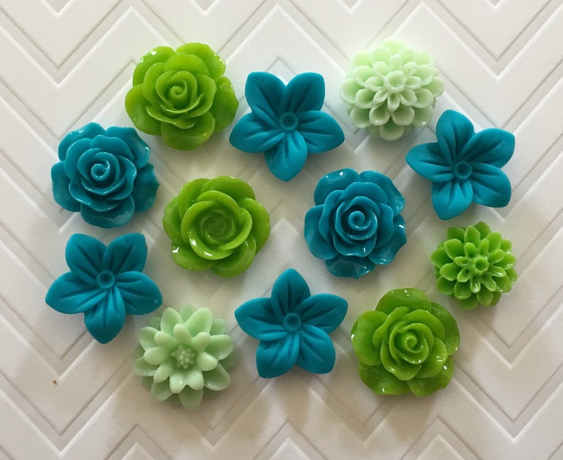 Flower Push Pins or Magnets Set in Teal and Bright Green | Etsy