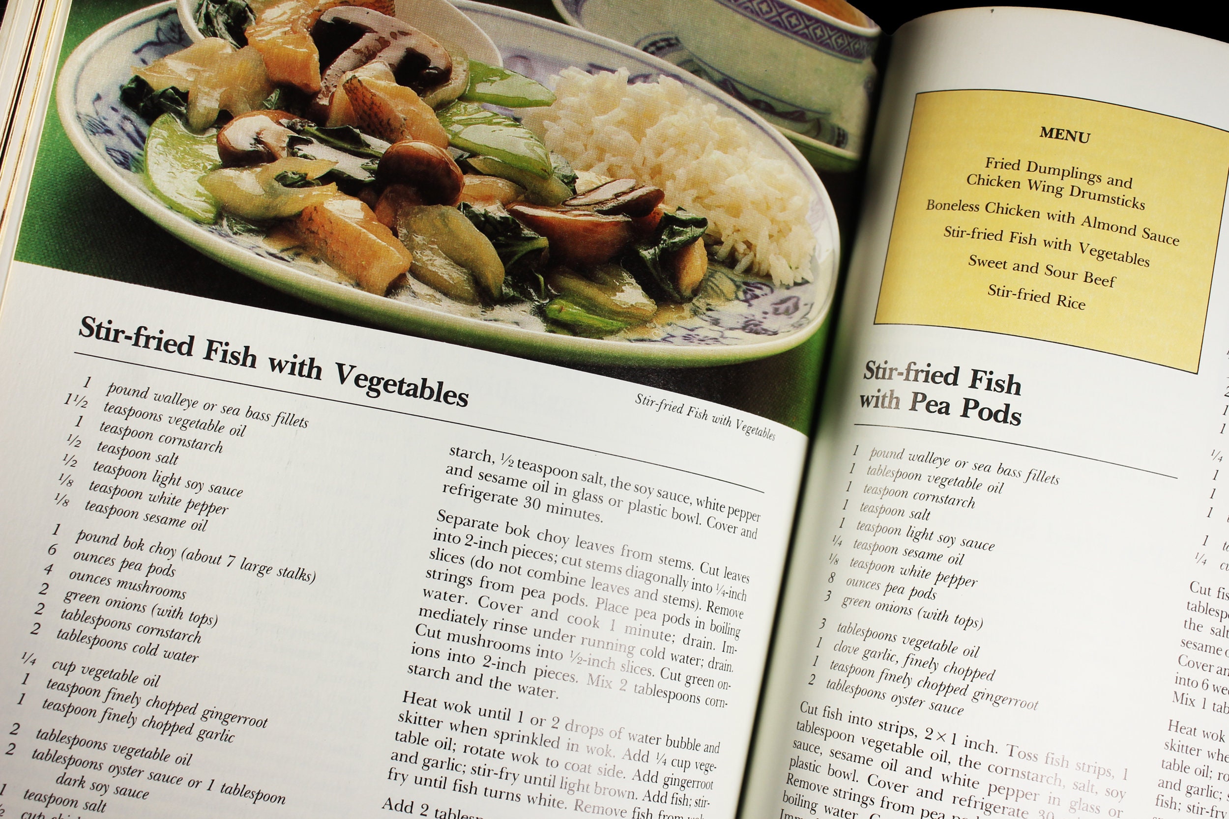 Cookbook, Betty Crockers Chinese Cookbook, Leeann Chin, Reference Book, Recipes