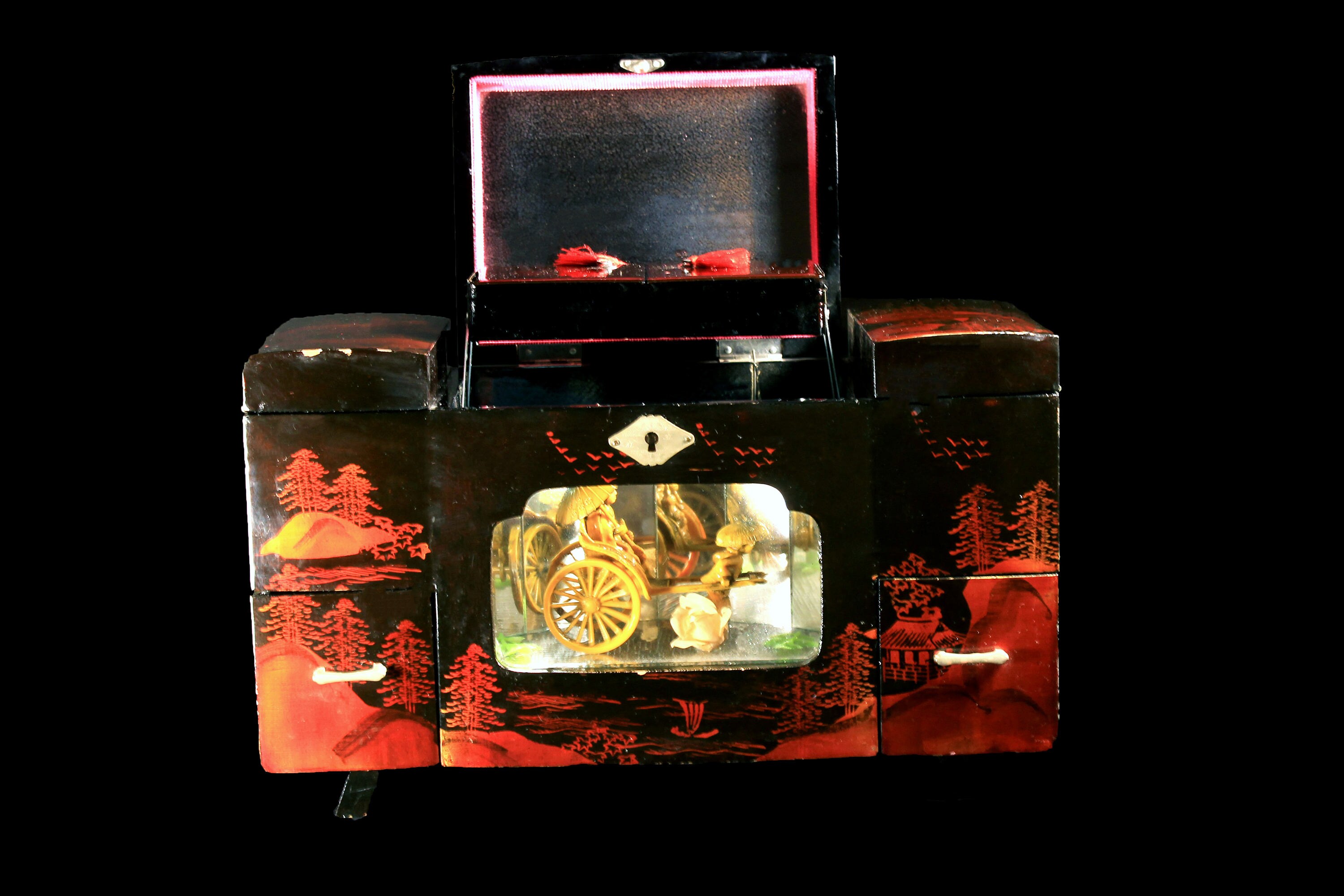 Lacquered Wood Jewelry Box, Music Box, Moving Diorama, Lined ...
