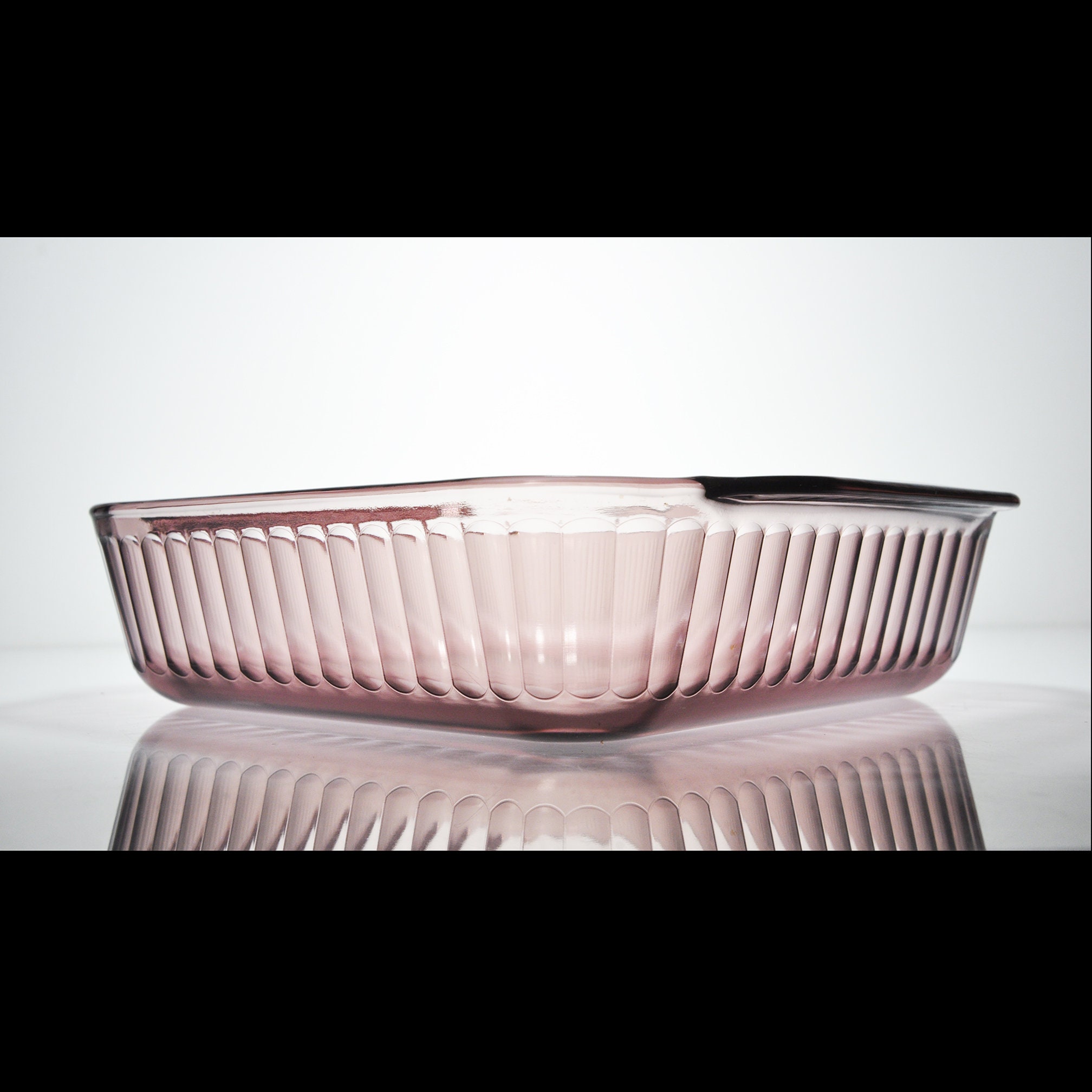 Pyrex Square Glass Baking Dish - Sculptured Cranberry Pattern, 2 Quart ...