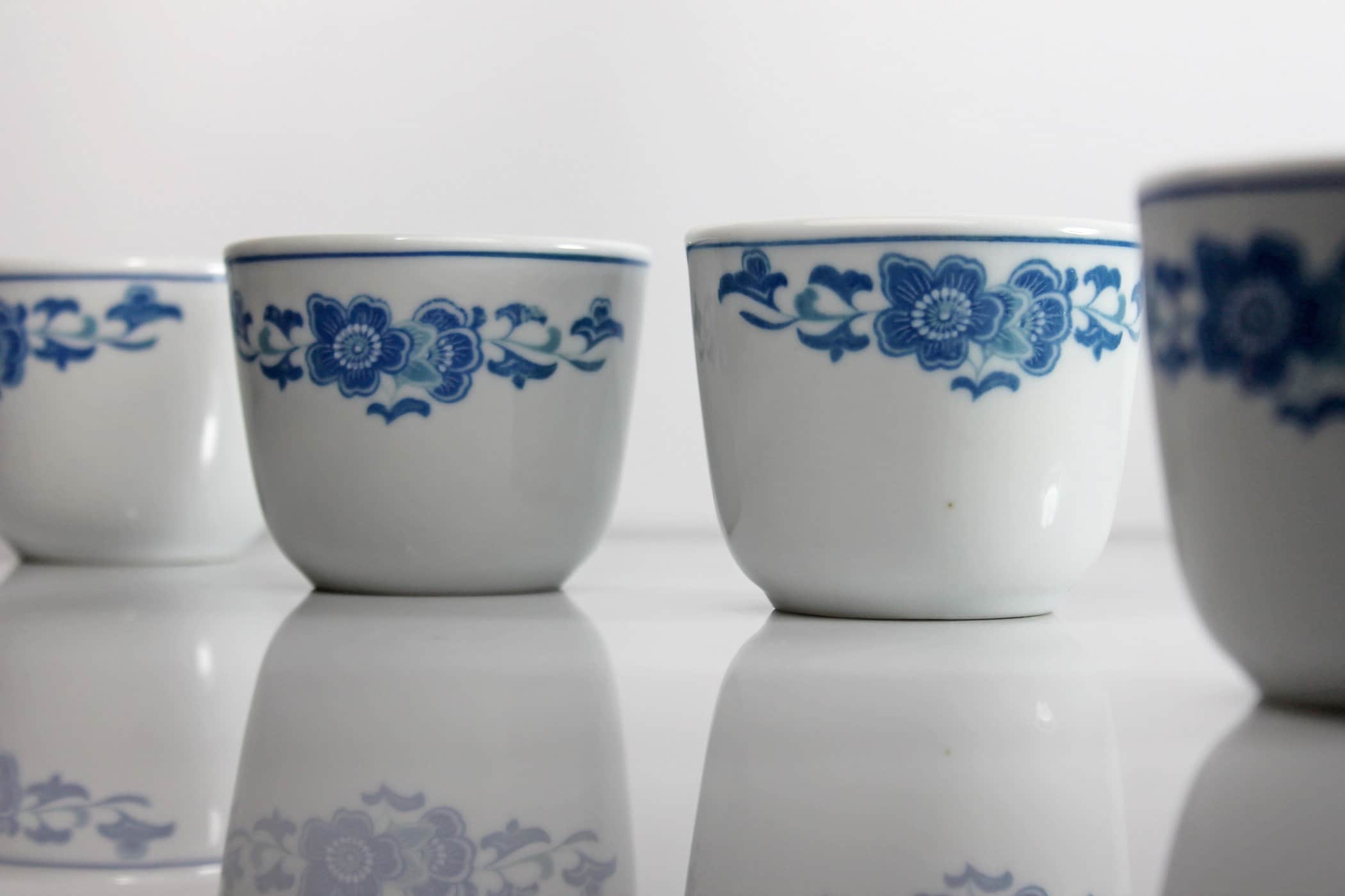 Sake or Tea Cups, Guoguang, China Star, Floral Pattern, Blue and White ...