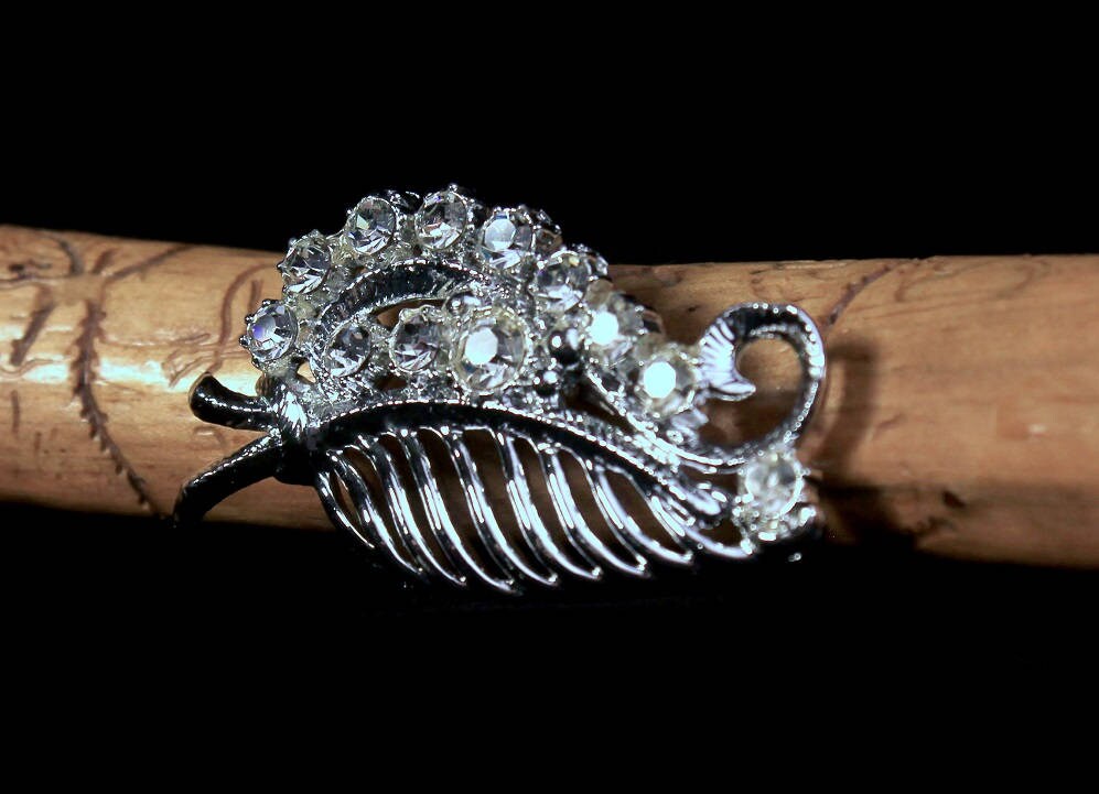 Clear Rhinestone Brooch Rhinestone Pin Silver Tone C Clasp Closure